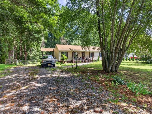 6673 Magnolia Dr