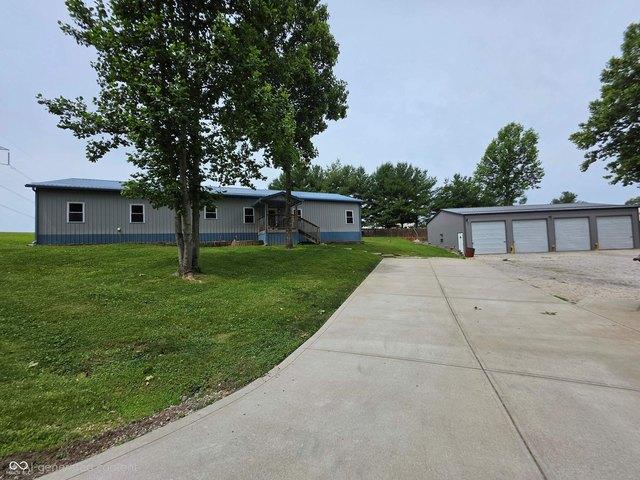 6673 N Greene County Line Rd, Solsberry, IN 47459