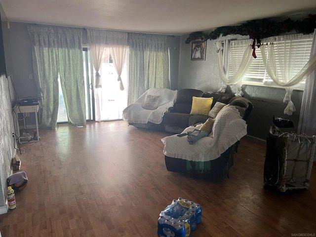 667 Alderson St, El Cajon, CA 92019