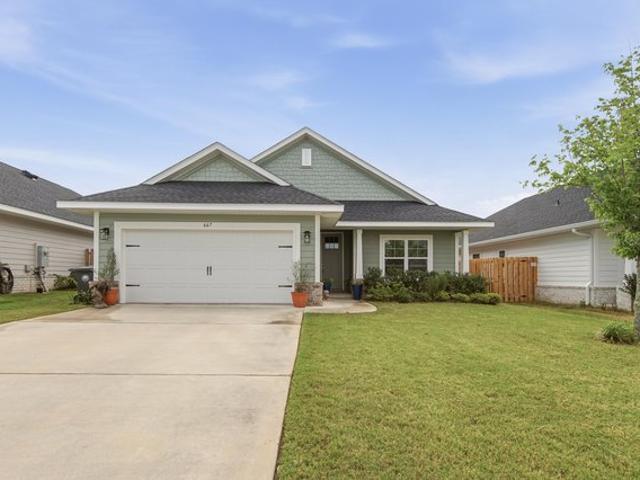 667 Alleyoak Ln, Freeport, FL 32439
