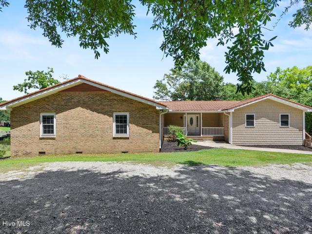 667 Hughes Road