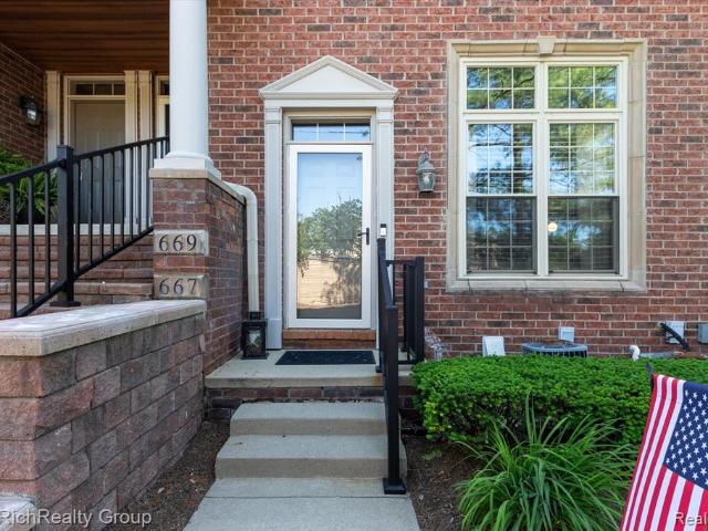 667 River Park Village Boulevard # 667