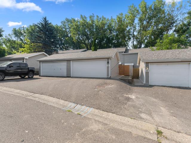 6684 Gretchen Lane N