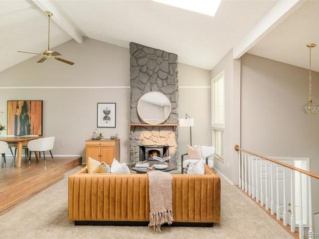 6685 W Mississippi Pl, Lakewood, CO 80232