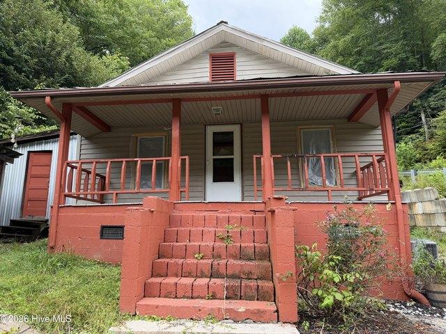 6686 NC Highway 141, Marble, NC 28905