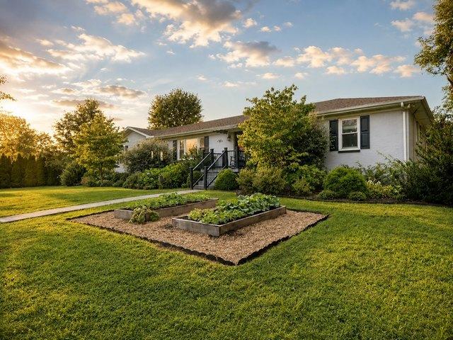 6687 Arno Allisona Rd, College Grove, TN 37046