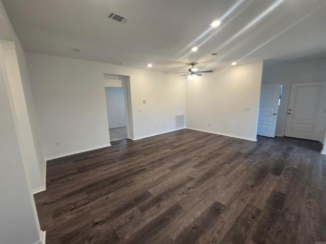 6688 Hollywood Avenue