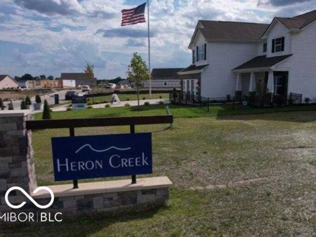 6681 W Sailboat Dr, Greenfield, IN 46140 | MLS #22084