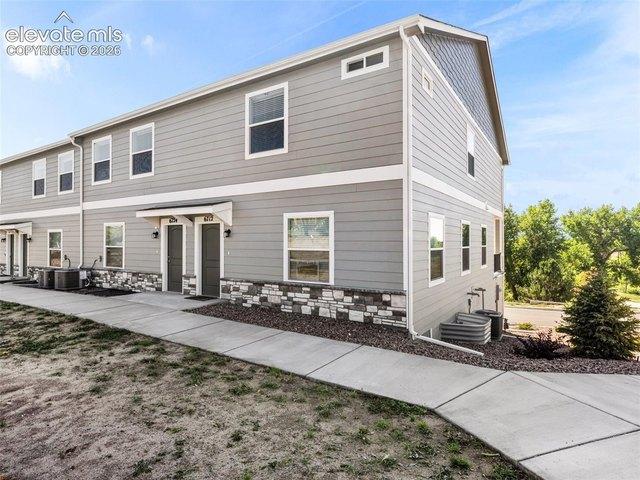 6682 Saturn Swing Grv, Colorado Springs, CO 80915