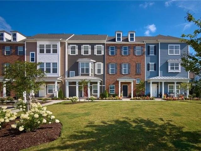 668 Allery Rd, Chesapeake, VA 23320