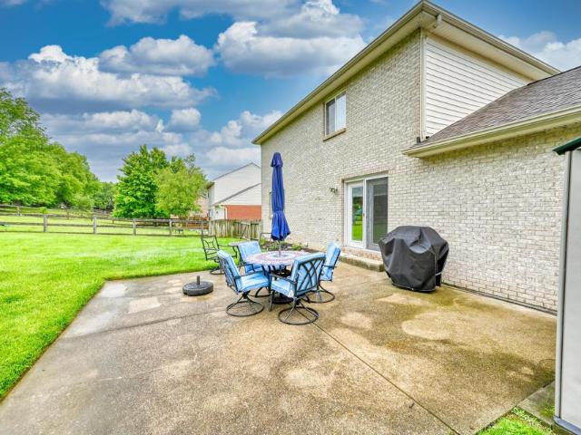 668 Oakridge Drive