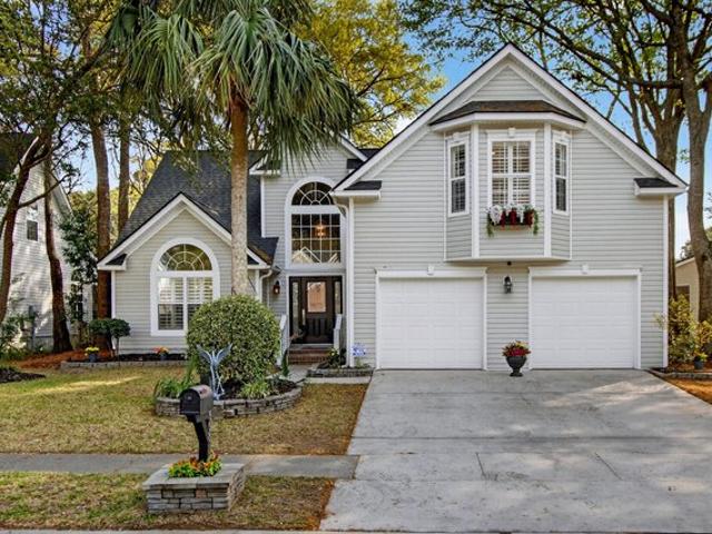 668 Majestic Oak Dr, Charleston, SC 29412