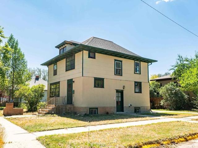 668 N 9th St, Laramie, WY 82072