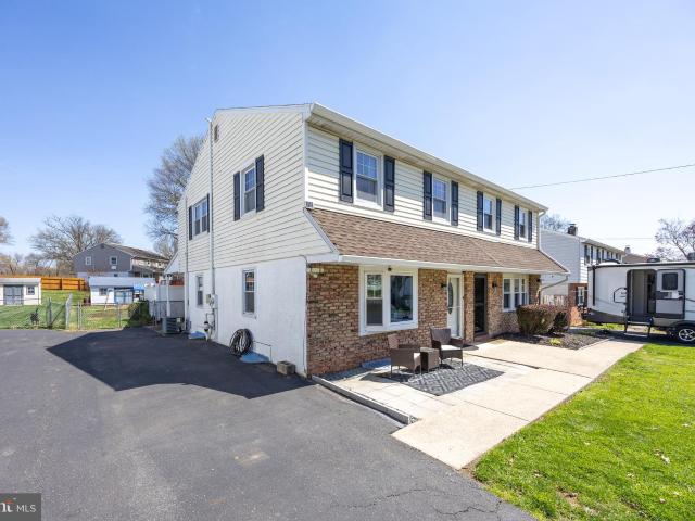 668 S 5th Ave, Royersford, PA 19468 | MLS #PAMC2175 | Compass