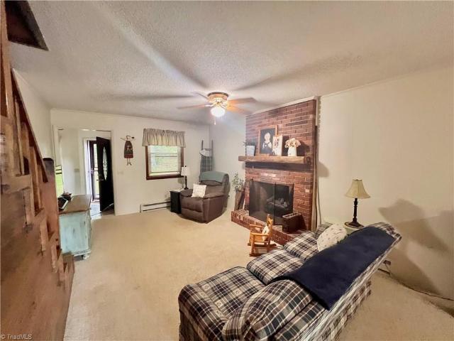 668 Will Vannoy Road