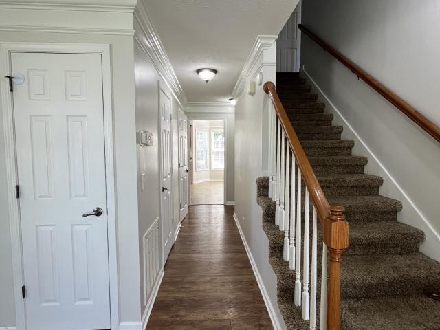 668 Winding Bluff Way