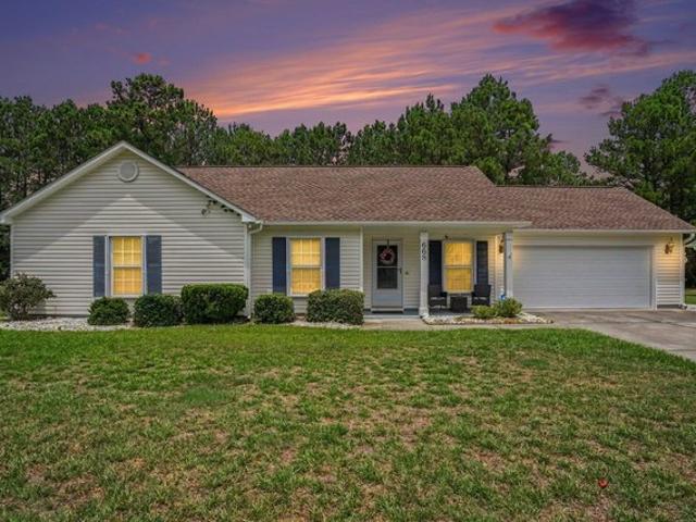 668 Wintercreeper Dr, Longs, SC 29568