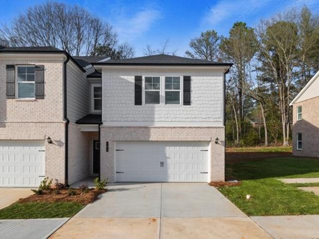 668 Treasure Dr, Stockbridge, GA 30281