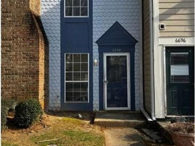 6694 Colchester Pl, Norcross, GA 30093
