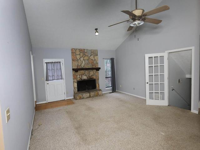 6694 Live Oak Lane