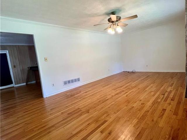 6695 Courtney Drive