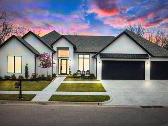 6695 E 123rd Pl S, Bixby, OK 74008