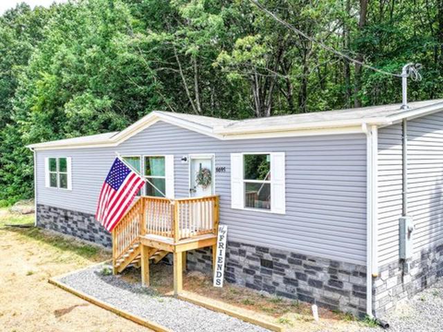 6695 W Allens Bridge Rd, Greeneville, TN 37743