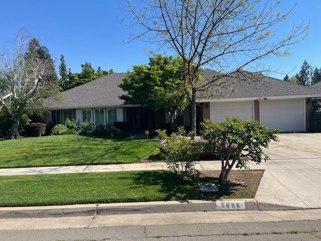 6696 N Malsbary Ave, Fresno, CA 93711