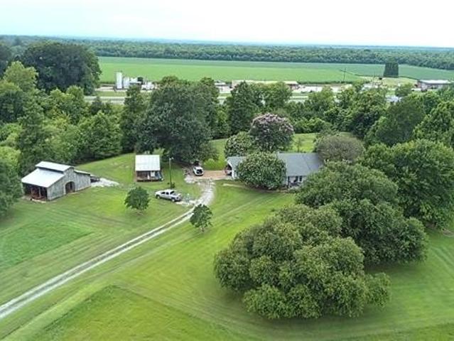 6696 Old Baton Rouge Hwy, Alexandria, LA 71302