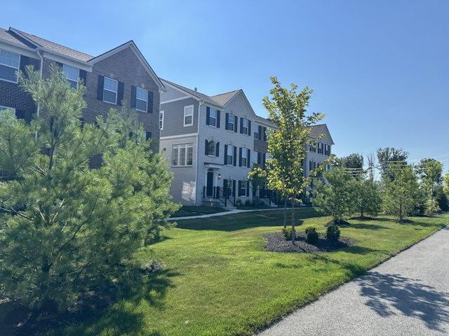 6696 Halsey St, Zionsville, IN 46077