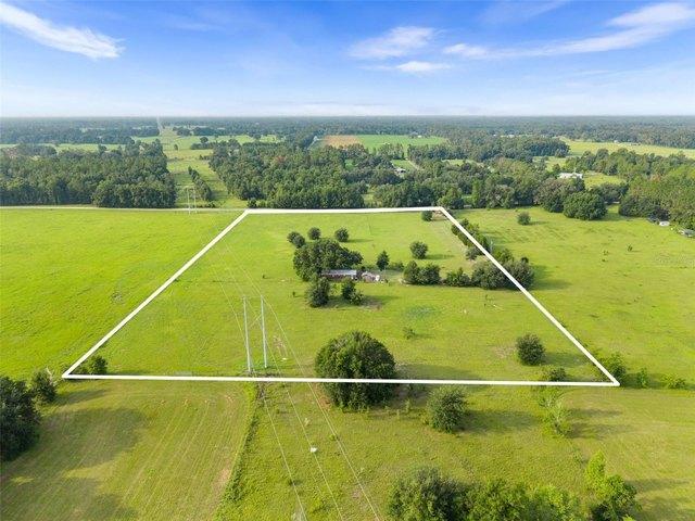 6690 SE 47th Pl, Trenton, FL 32693