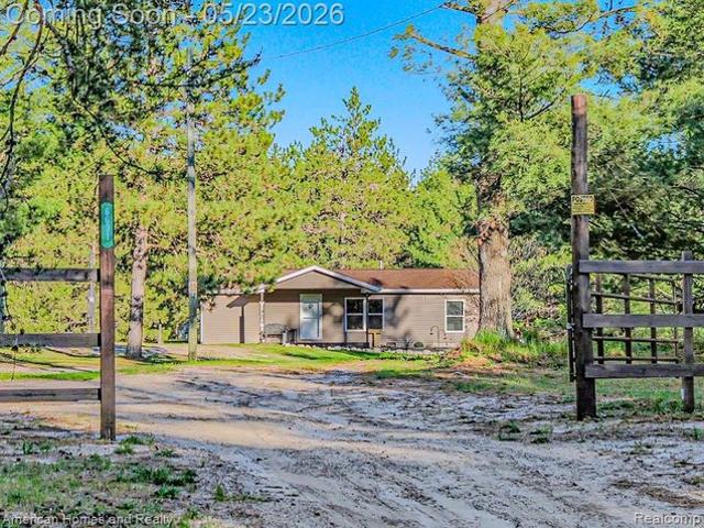 6691 Boone Ln, Corwith Township, MI 49795