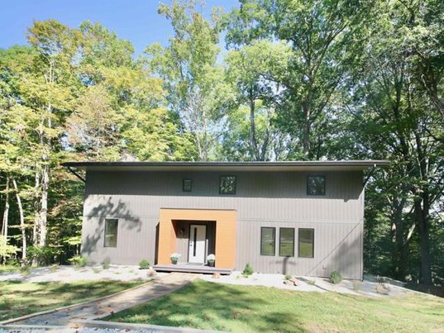 6691 E Lampkins Ridge Rd, Bloomington, IN 47401