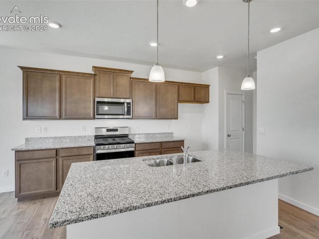 6692 Dragontail Terrace