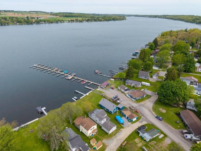 6693 Lakeshore Dr. Drive