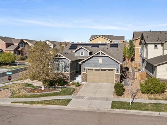 6693 S Muscadine Ct, Aurora, CO 80016