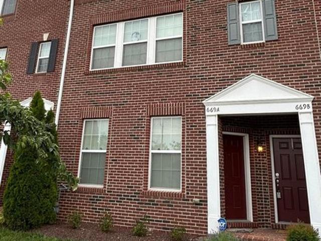 669 A E Church St, Frederick, MD 21701