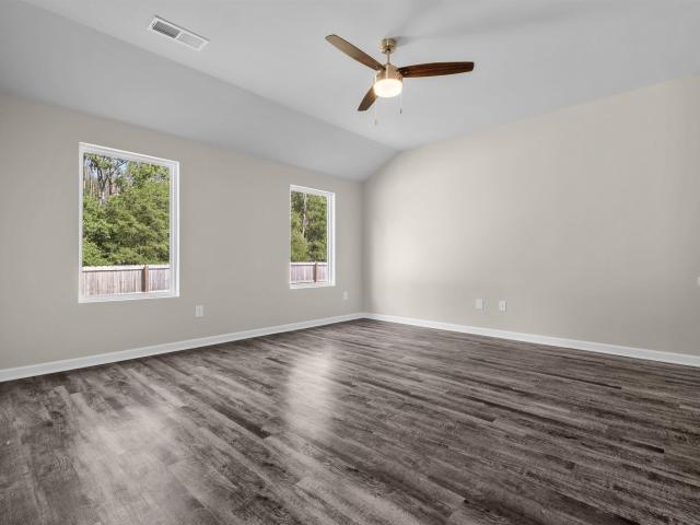 669 Antler Way