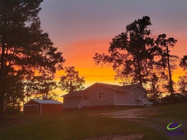 669 Flint River Estates Rd, Roberta, GA 31078