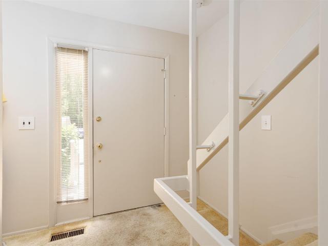 669 Oakbrook