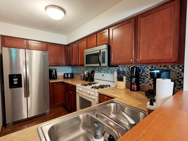 669 Lincoln Station Drive # 669