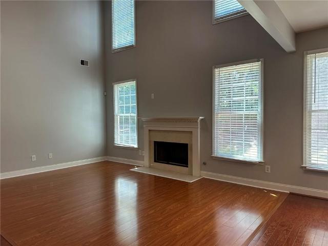 669 Maple Grove Way