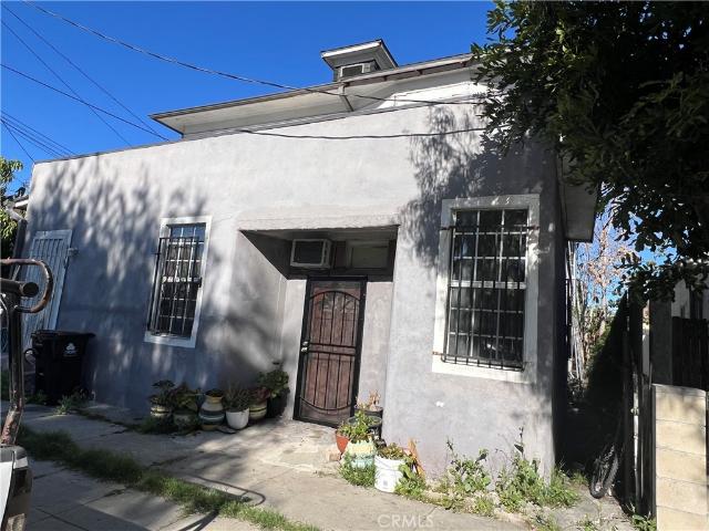 669 N Boyle Ave, Los Angeles, CA 90033 | MLS #DW26052 | Compass
