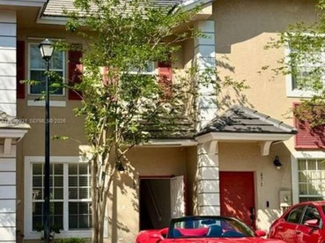 669 NW 42nd Ave, Plantation, FL 33317