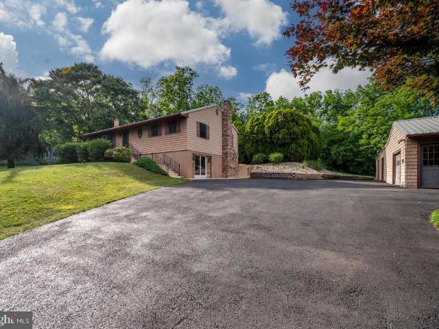 669 Summer Mountain Road
