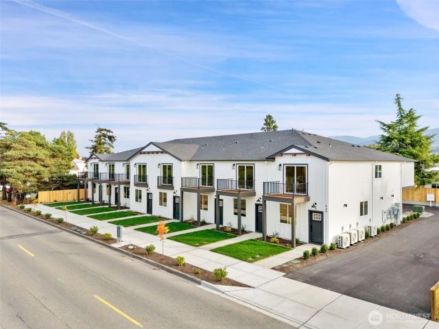 669 W Hendrickson Rd, Unit 4, Sequim, WA 98382 | MLS #2376
