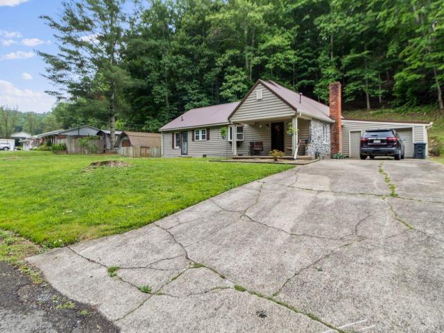669 Whitaker Street