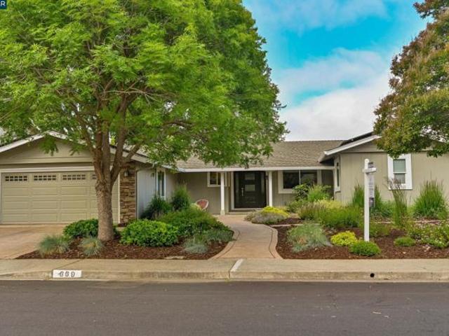 669 Teak Ct, Walnut Creek, CA 94598