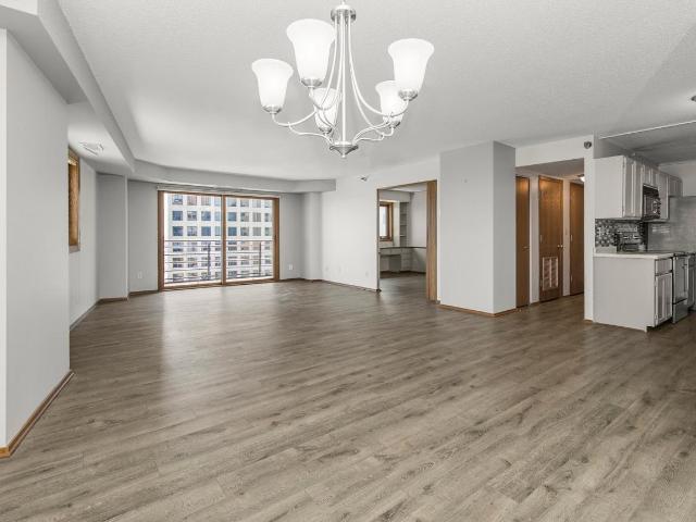 66 9th Street E # 2315
