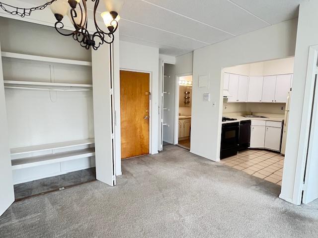 66 07 nd Street, Unit 13E